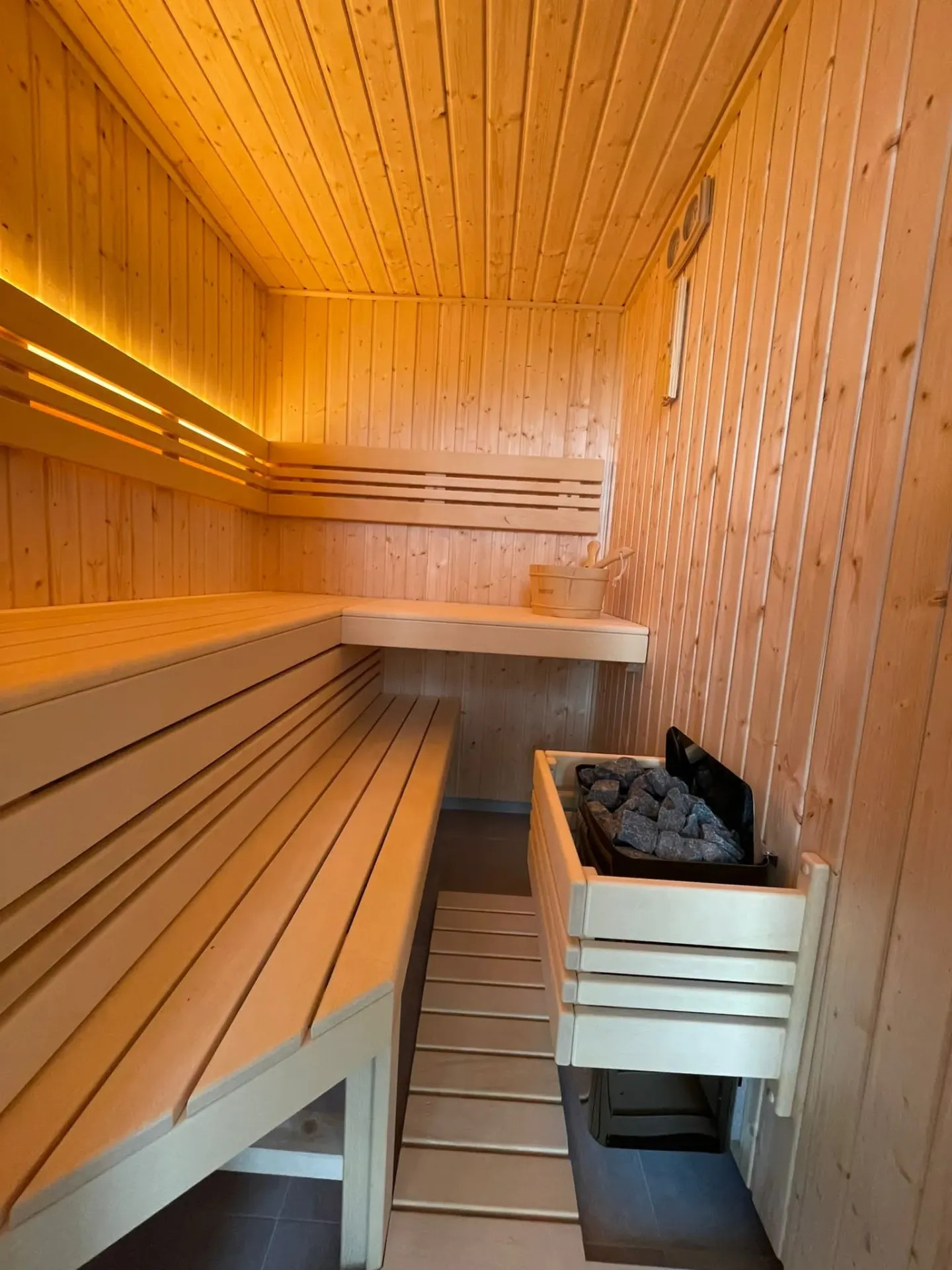 Sauna v koupelně | Saunako